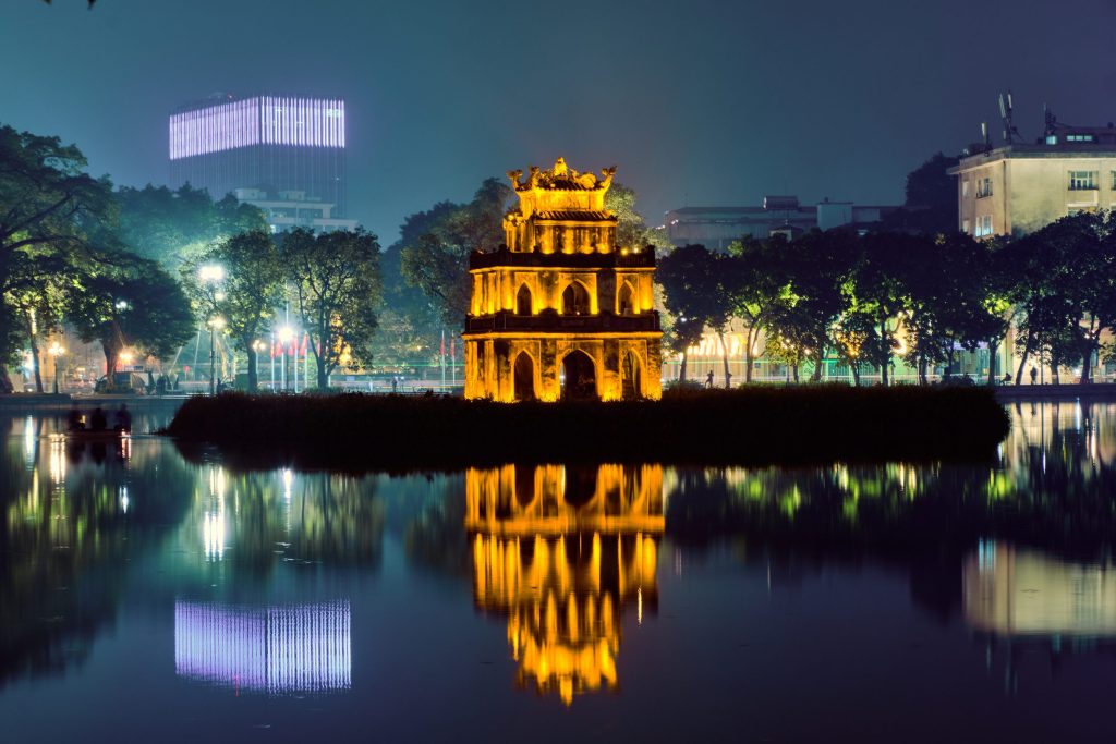 3 Spots You Can’t Miss in Vietnam - AESU Travel